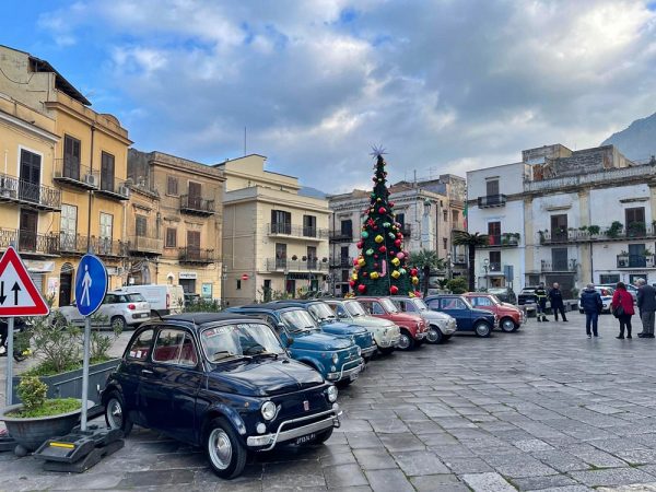 The 500s in Carini: Oil and History - Fiat 500 Club Italia - official ...